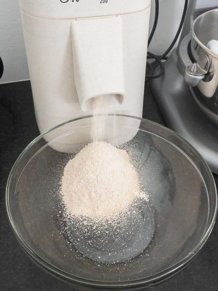 Whole Wheat Flour Buying Guide (where to buy whole wheat flour)